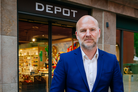 Christian Gries übernimmt die Gries... - diy online