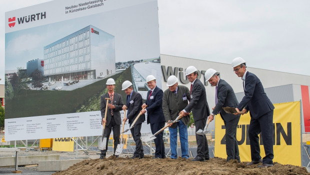 Spatenstich am Standort Gaisbach - diy online