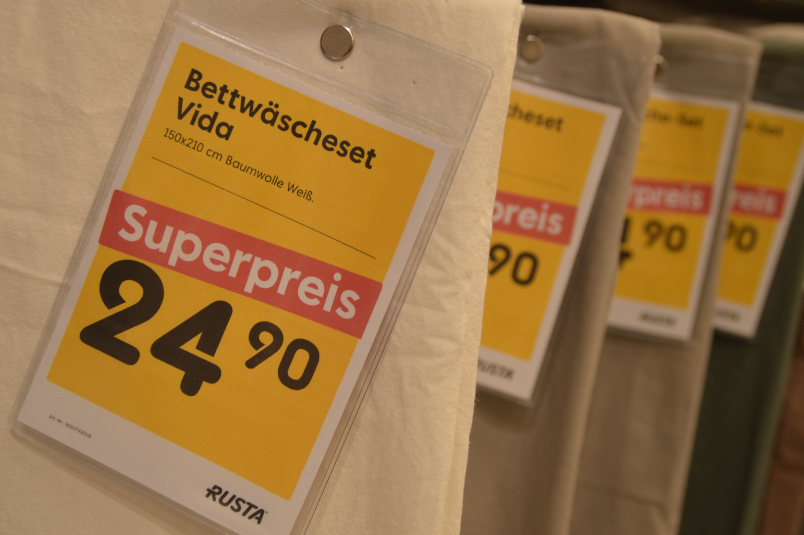 Kunden von Nonfood-Discountern acht... - diy online