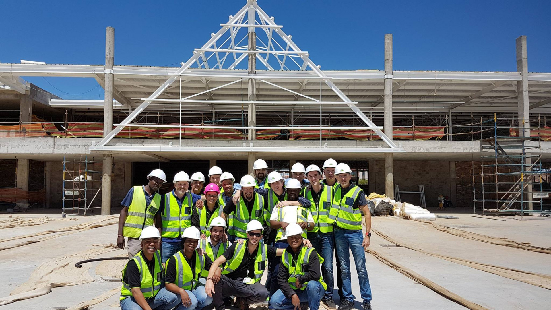 Groupe Adeo international auf Expan... - diy online