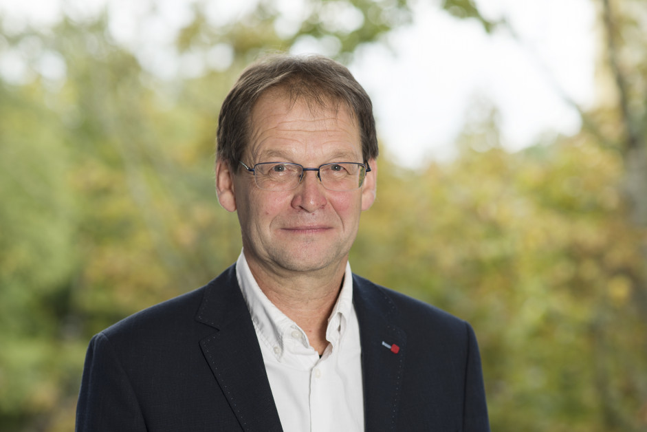 Matthias Pfann neuer Vorsitzender d... - diy online