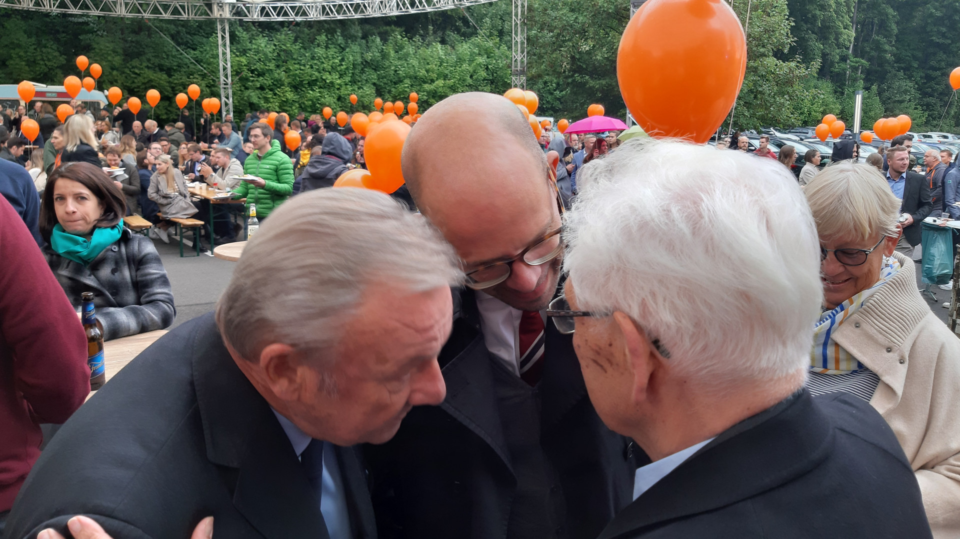 Sergio Giroldi verabschiedet sich v... - diy online