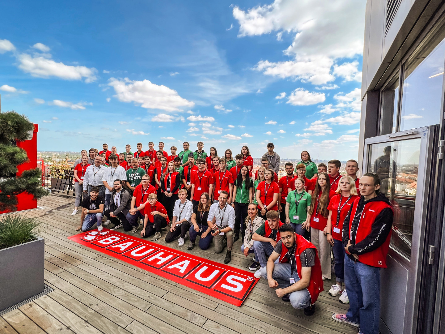 Mehr Azubis als im vergangenen Jahr... - diy online