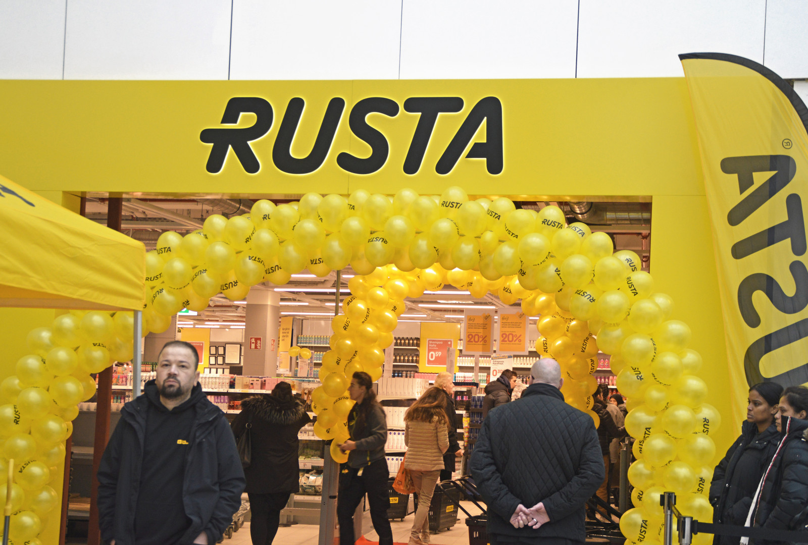 Rusta hat drei neue Märkte an einem... - diy online